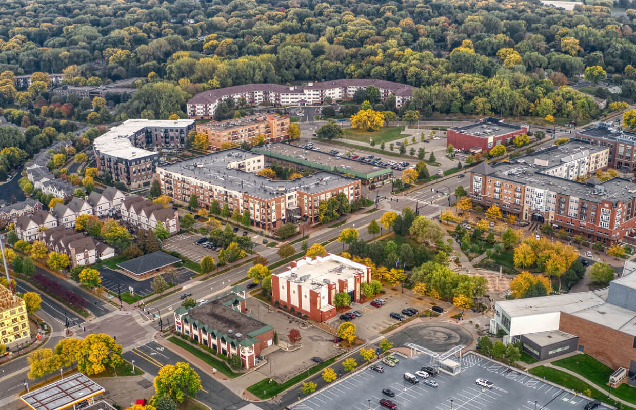 Things to Do in Burnsville MN | LivINN Hotel South Burnsville